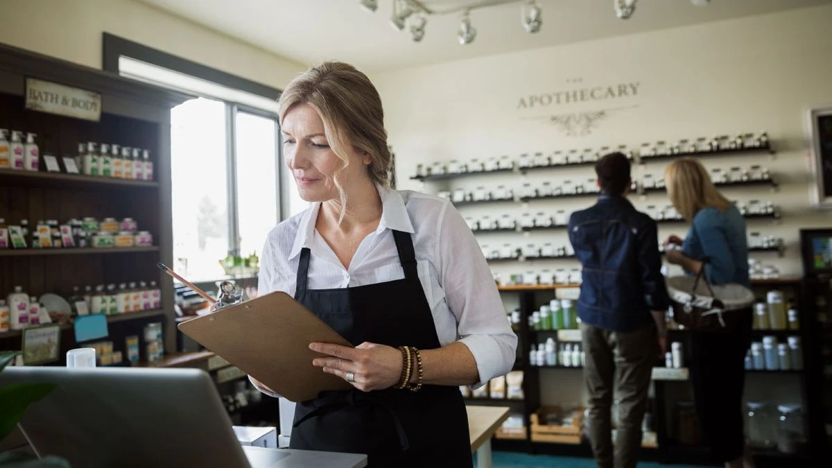 Top 50 Retail Skills to Look for in Candidates
