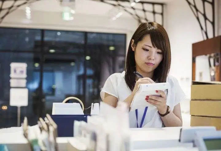 What is a Bursar? A Guide for Business Managers