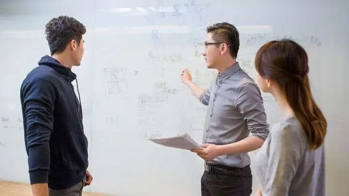 How to Write a Business Description for a Business Plan