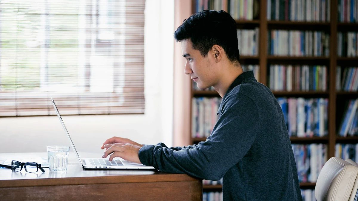 8 Ways to Get More Applicants for Job Openings