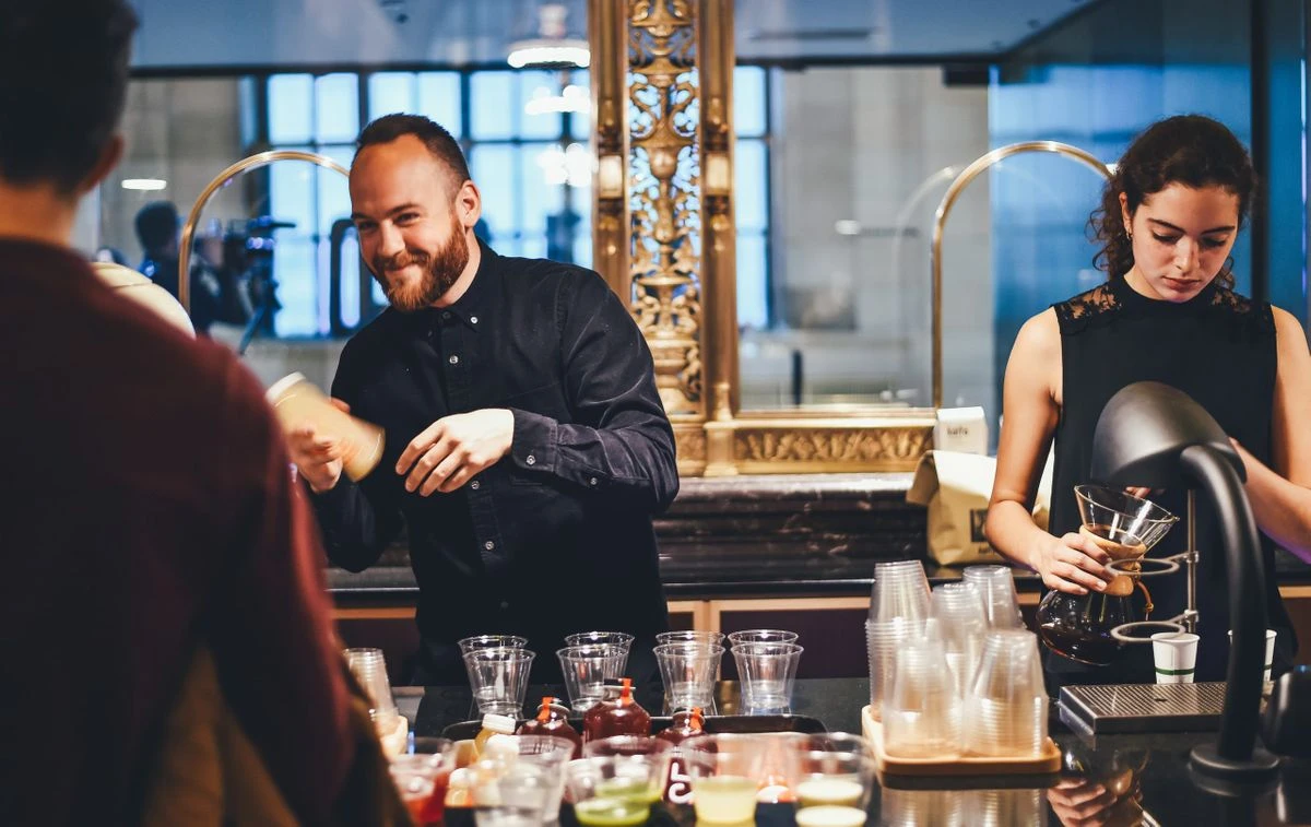 How to Start a Bar: An Overview