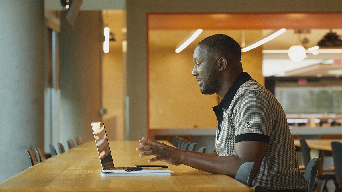 What Are Asynchronous Interviews and How Can You Use Them?