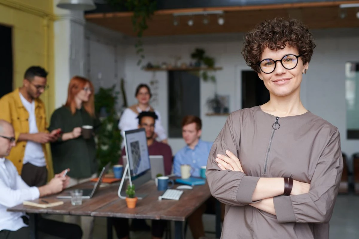 Direct vs. Indirect Reports: How To Manage Them