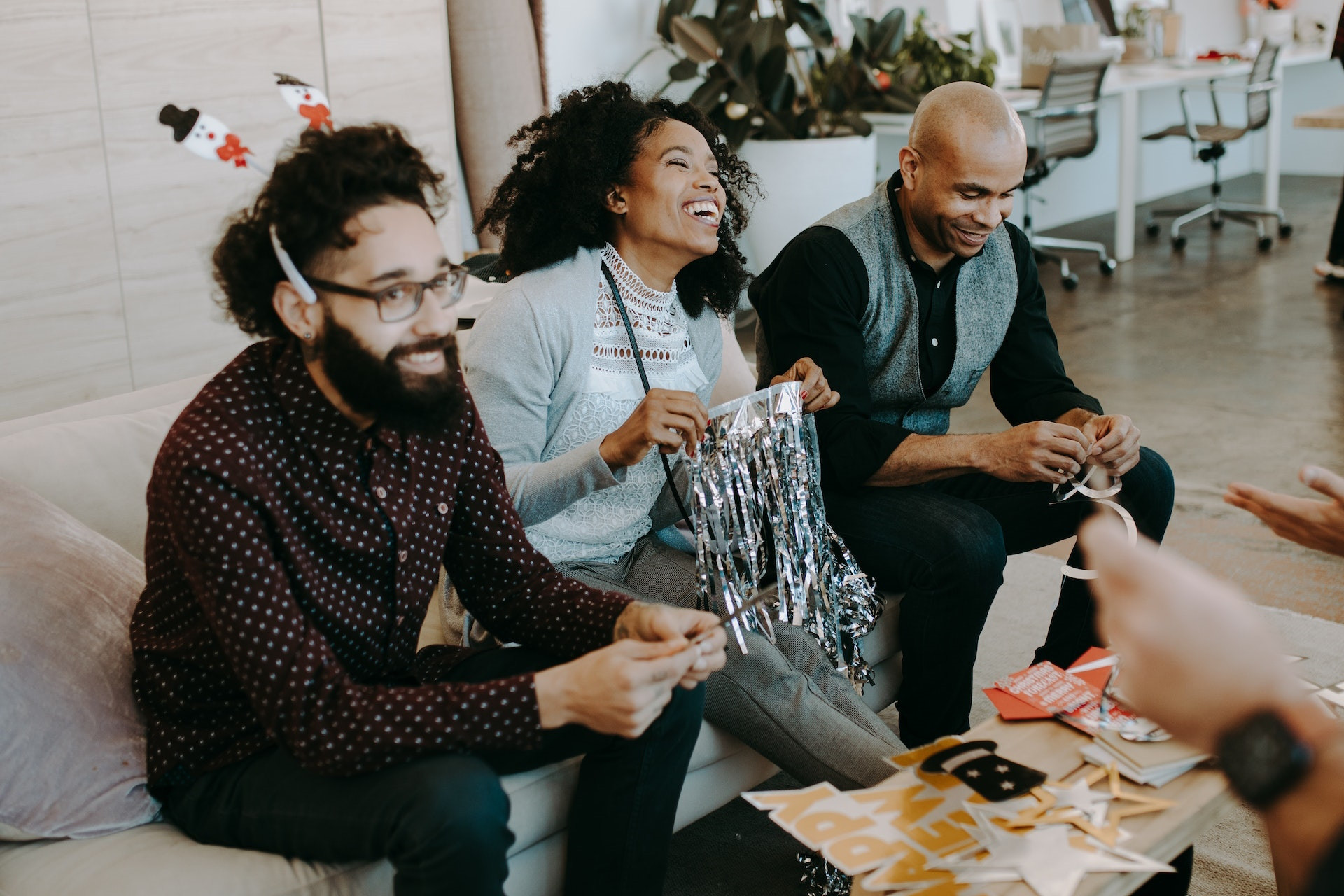 5 Virtual Holiday Party Ideas to Engage Your Whole Team