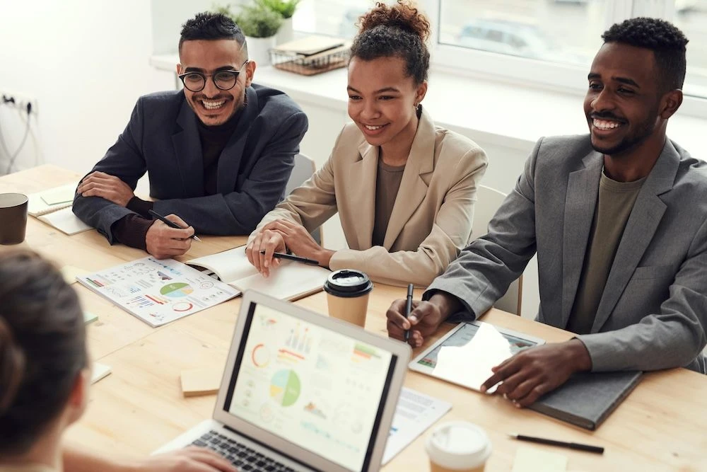 Respect in the Workplace (With Examples)
