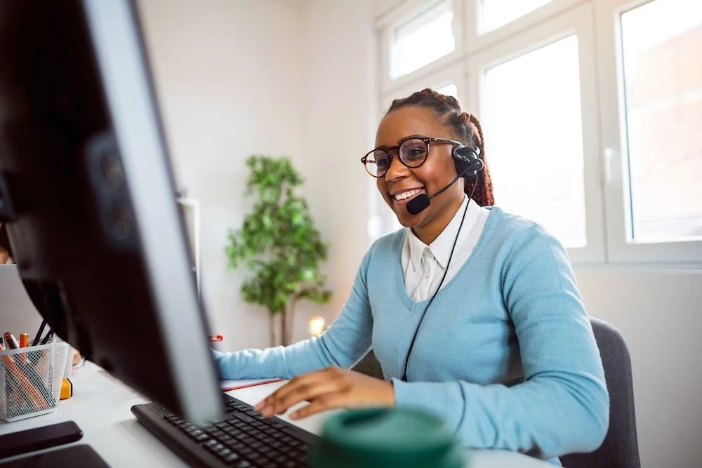 The Pros and Cons of AI in Customer Service